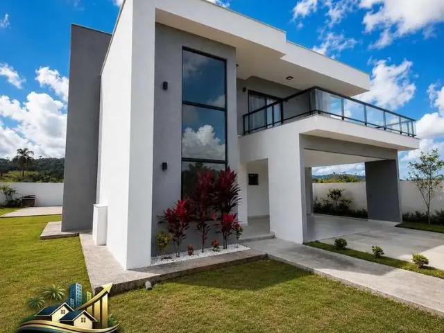 Casa / Sobrado para Locação em Barra do Piraí/RJ Ipiabas 3 Quartos