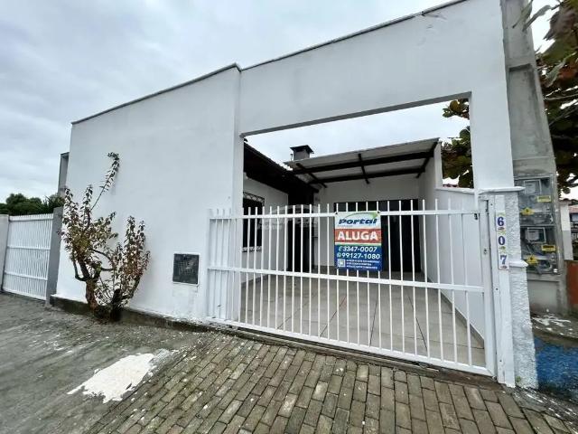 Casa / Sobrado para Locação em Barra Velha/SC Itajubá 3 Quartos