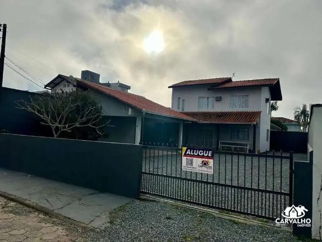 Casa / Sobrado para Locação em Barra Velha/SC Itajubá 3 Quartos