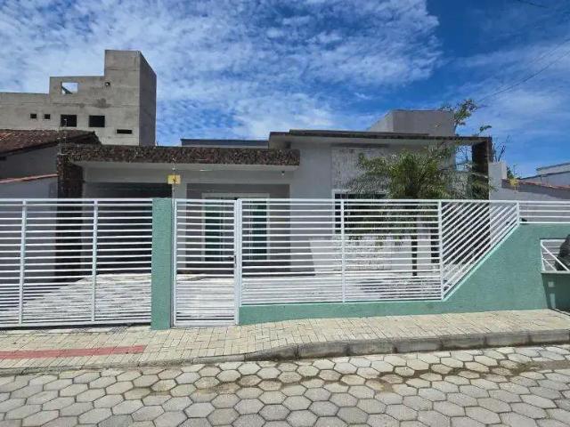 Casa / Sobrado para Locação em Barra Velha/SC Itajubá 4 Quartos