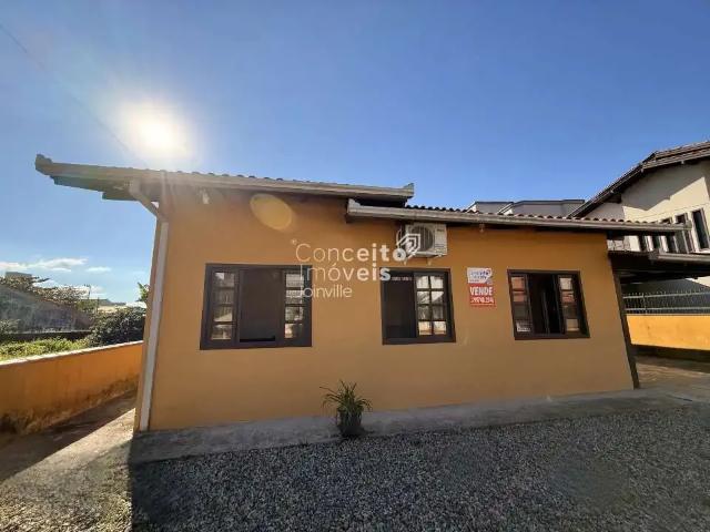 Casa / Sobrado para Locação em Barra Velha/SC Itajubá 5 Quartos