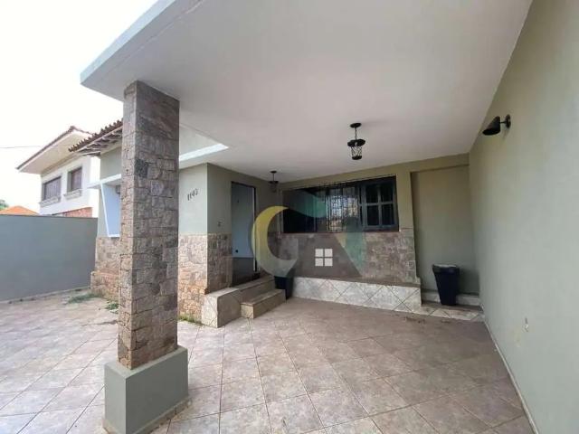 Casa / Sobrado para Locação em Barretos/SP Centro 4 Quartos