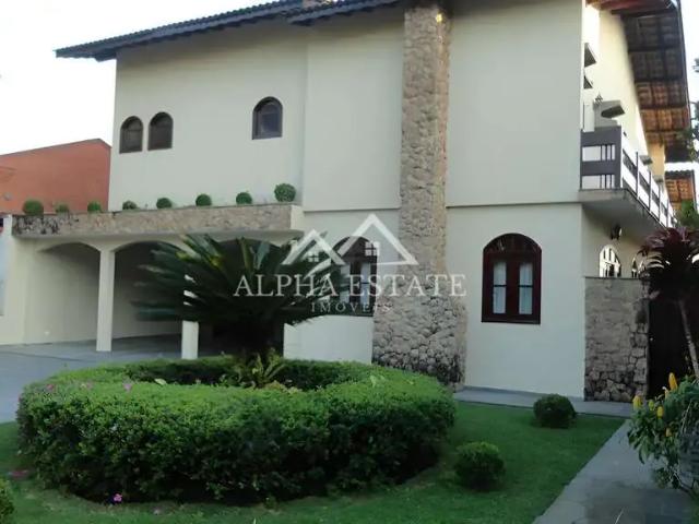 Casa / Sobrado para Locação em Barueri/SP Alphaville 5 Quartos