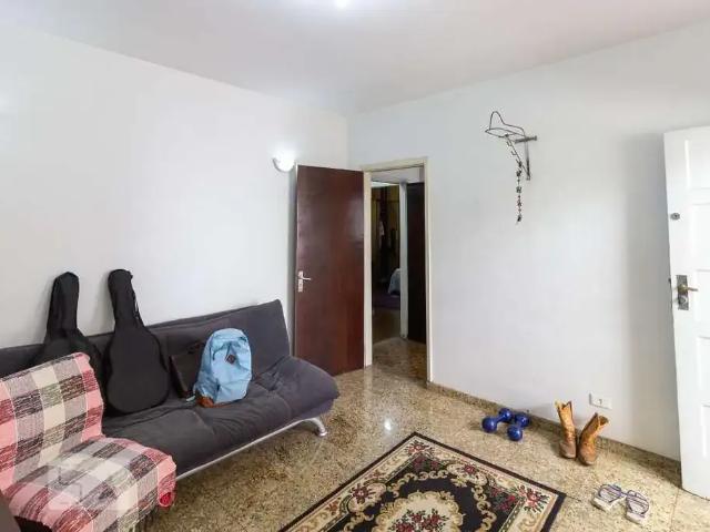 Casa / Sobrado para Locação em Barueri/SP Centro 2 Quartos