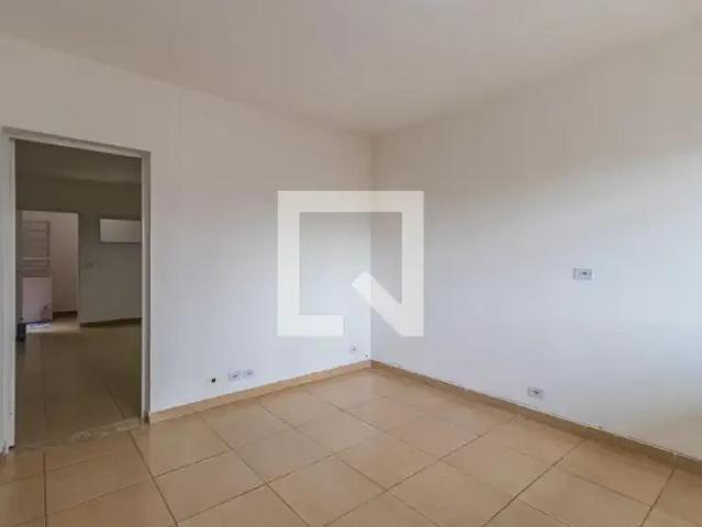 Casa / Sobrado para Locação em Barueri/SP Jardim Esperança 2 Quartos