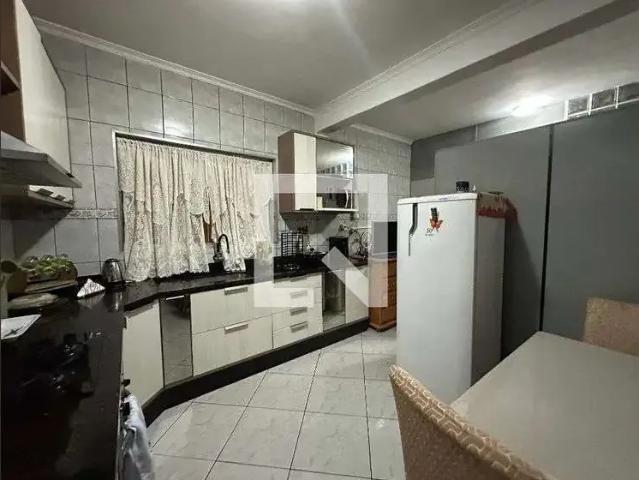 Casa / Sobrado para Locação em Barueri/SP Parque Viana 4 Quartos