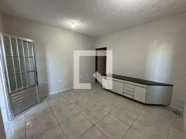 Casa / Sobrado para Locação em Barueri/SP Vila Engenho Novo 2 Quartos