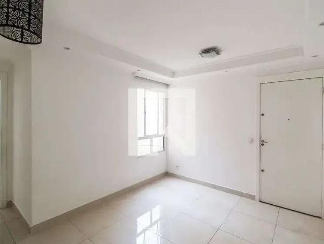 Casa / Sobrado para Locação em Barueri/SP Vila Iracema 2 Quartos
