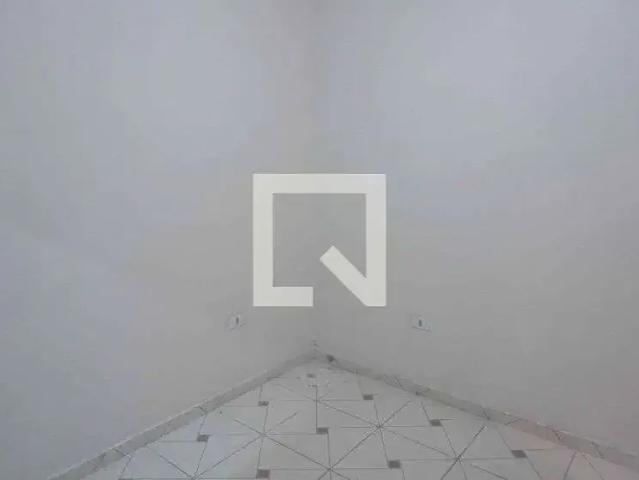 Casa / Sobrado para Locação em Barueri/SP Vila Pindorama 2 Quartos