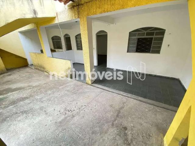 Casa / Sobrado para Locação em Betim/MG Imbiruçu 1 Quartos