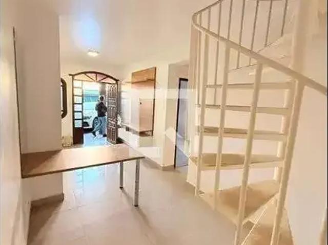 Casa / Sobrado para Locação em Belo Horizonte/MG Teixeira Dias 3 Quartos