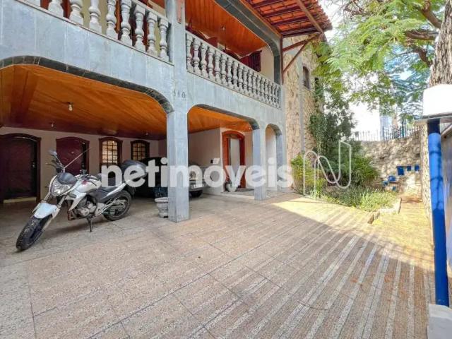 Casa / Sobrado para Locação em Belo Horizonte/MG União 4 Quartos