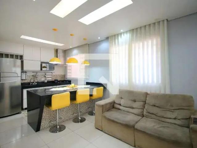 Casa / Sobrado para Locação em Belo Horizonte/MG Vera Cruz 3 Quartos