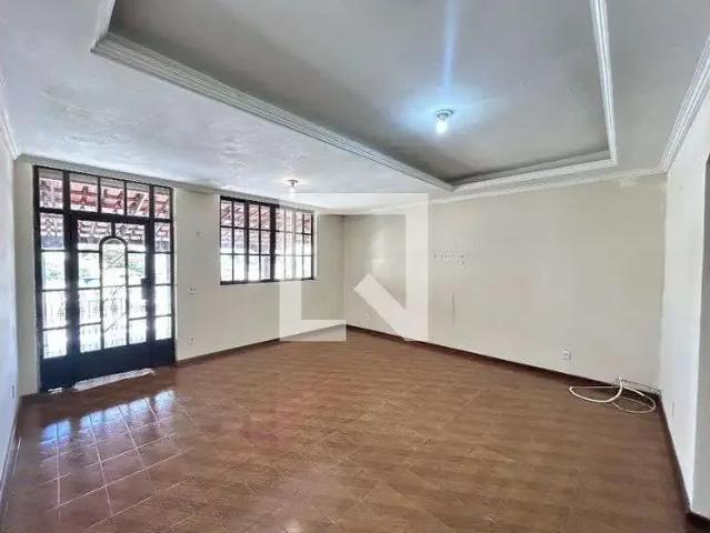 Casa / Sobrado para Locação em Belo Horizonte/MG Acaiaca 3 Quartos