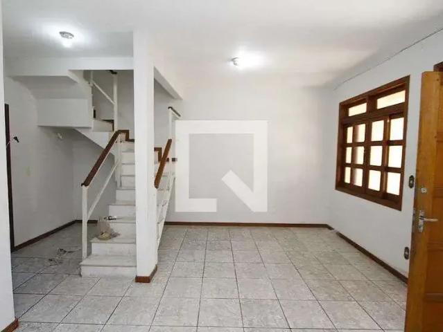 Casa / Sobrado para Locação em Belo Horizonte/MG Alto Caiçaras 3 Quartos