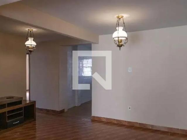 Casa / Sobrado para Locação em Belo Horizonte/MG Alto Caiçaras 3 Quartos