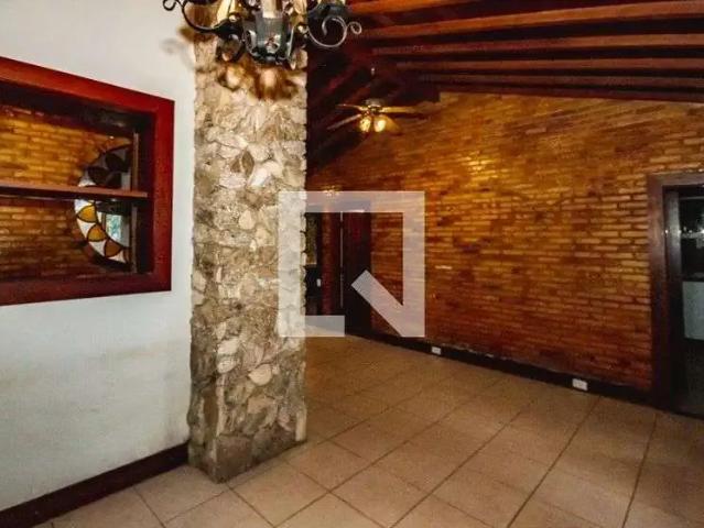 Casa / Sobrado para Locação em Belo Horizonte/MG Bandeirantes 4 Quartos