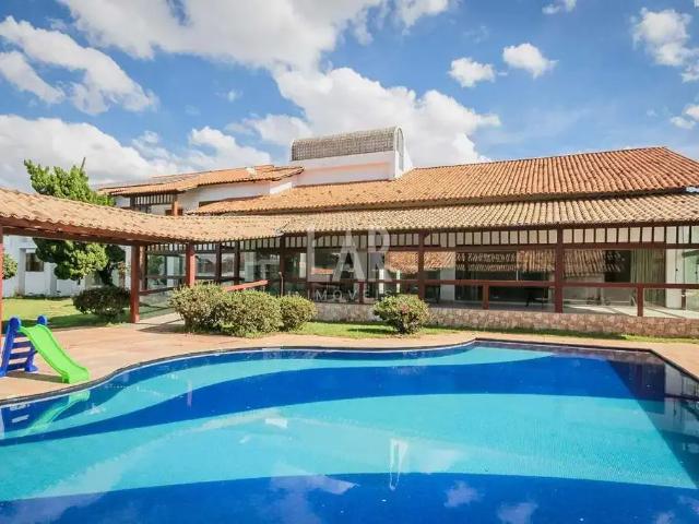 Casa / Sobrado para Locação em Belo Horizonte/MG Bandeirantes 6 Quartos