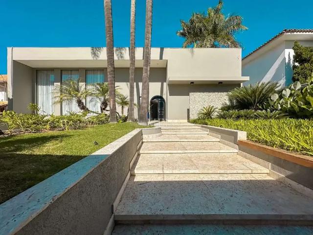 Casa / Sobrado para Locação em Belo Horizonte/MG Bandeirantes Pampulha 4 Quartos