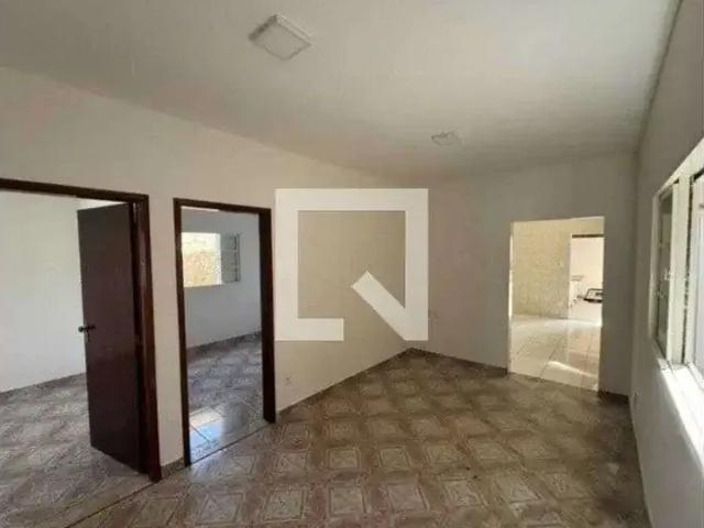 Casa / Sobrado para Locação em Belo Horizonte/MG Barroca 2 Quartos