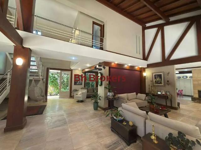 Casa / Sobrado para Locação em Belo Horizonte/MG Belvedere 4 Quartos