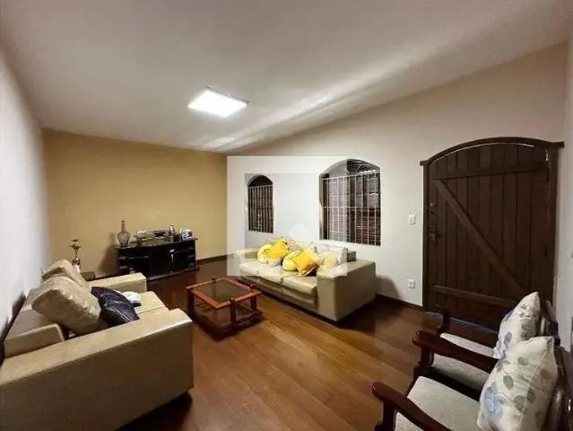 Casa / Sobrado para Locação em Belo Horizonte/MG Caiçaras 4 Quartos