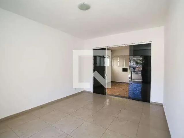 Casa / Sobrado para Locação em Belo Horizonte/MG Carlos Prates 4 Quartos