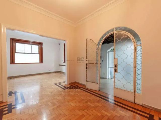 Casa / Sobrado para Locação em Belo Horizonte/MG Carmo 4 Quartos
