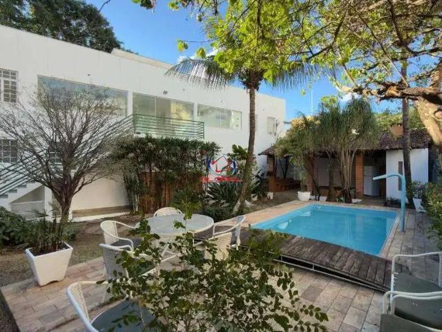 Casa / Sobrado para Locação em Belo Horizonte/MG Castelo 5 Quartos