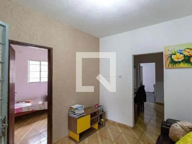 Casa / Sobrado para Locação em Belo Horizonte/MG Céu Azul 6 Quartos