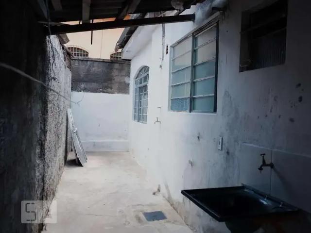 Casa / Sobrado para Locação em Belo Horizonte/MG Copacabana 2 Quartos