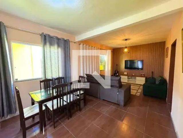 Casa / Sobrado para Locação em Belo Horizonte/MG Diamante 3 Quartos