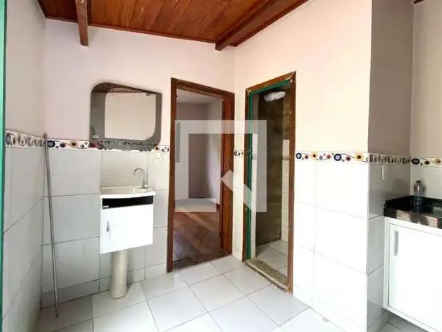 Casa / Sobrado para Locação em Belo Horizonte/MG Dom Cabral 1 Quartos