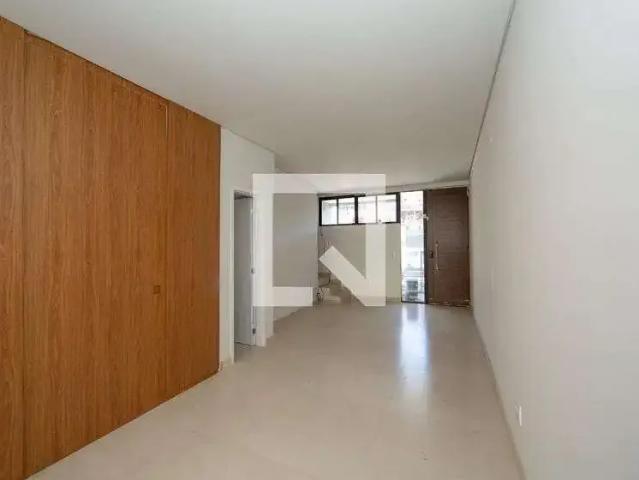 Casa / Sobrado para Locação em Belo Horizonte/MG Estoril 3 Quartos