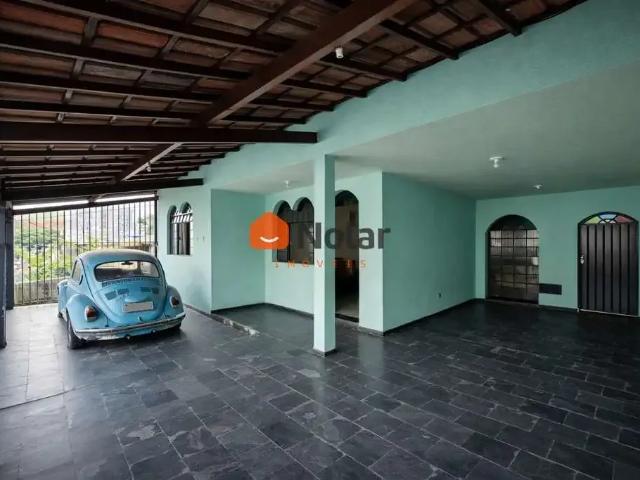 Casa / Sobrado para Locação em Belo Horizonte/MG Fernão Dias 4 Quartos