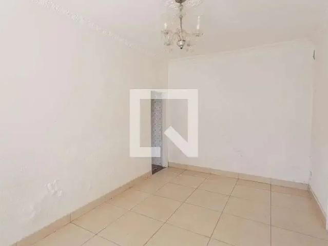 Casa / Sobrado para Locação em Belo Horizonte/MG Floresta 3 Quartos