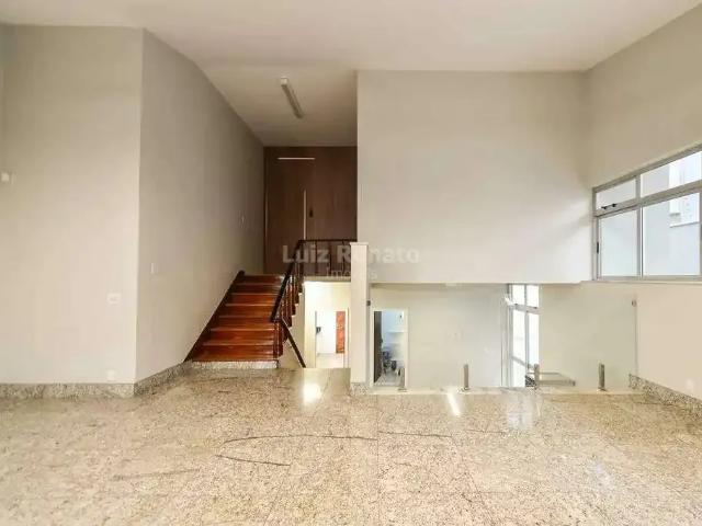 Casa / Sobrado para Locação em Belo Horizonte/MG Gutierrez 4 Quartos