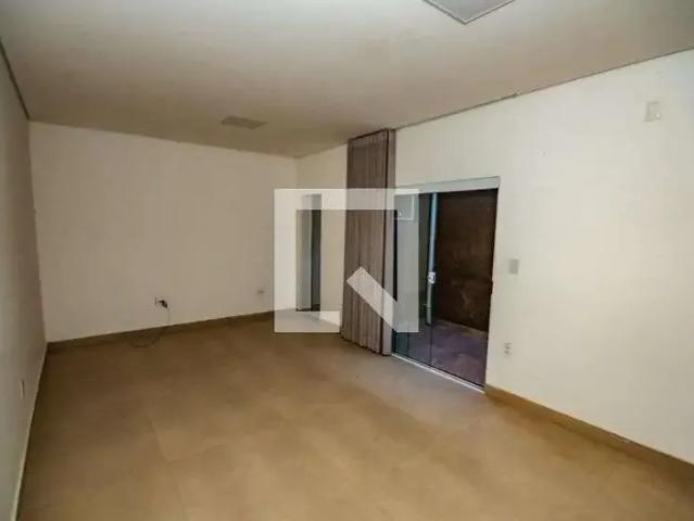 Casa / Sobrado para Locação em Belo Horizonte/MG Itapoã 2 Quartos