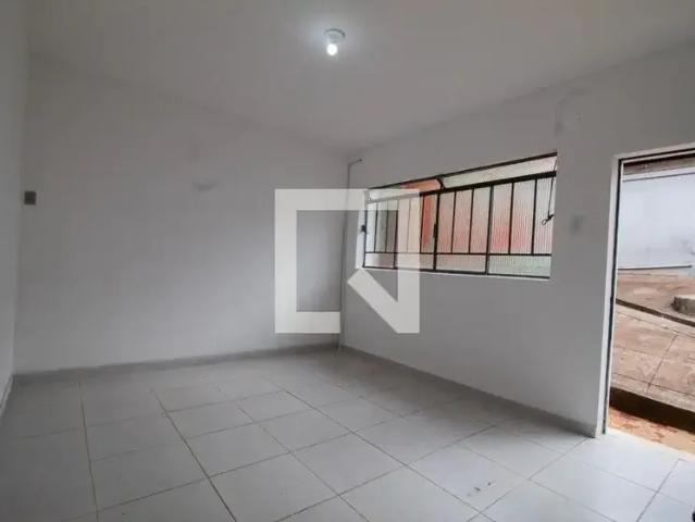 Casa / Sobrado para Locação em Belo Horizonte/MG Jardim América 1 Quartos