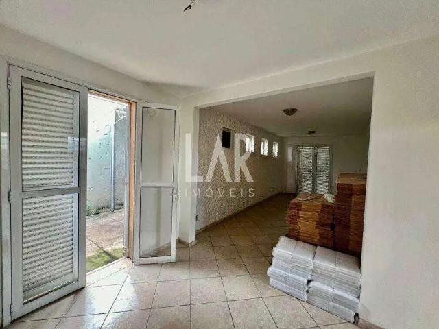 Casa / Sobrado para Locação em Belo Horizonte/MG Jardim América 3 Quartos