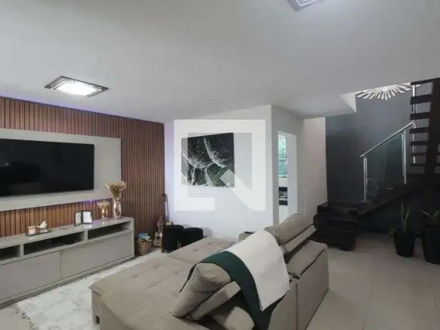 Casa / Sobrado para Locação em Belo Horizonte/MG Jardim Leblon 4 Quartos