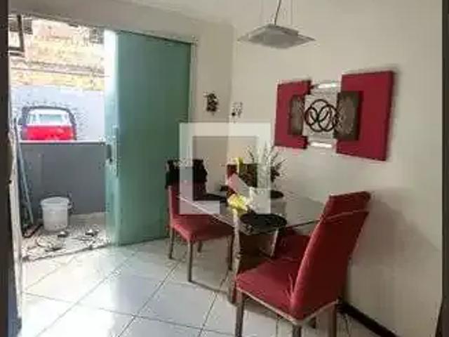Casa / Sobrado para Locação em Belo Horizonte/MG Jardim Vitória 3 Quartos
