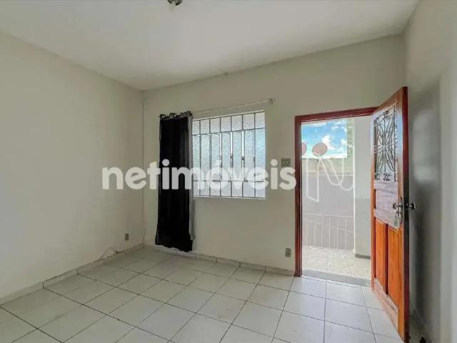Casa / Sobrado para Locação em Belo Horizonte/MG Lagoinha 2 Quartos