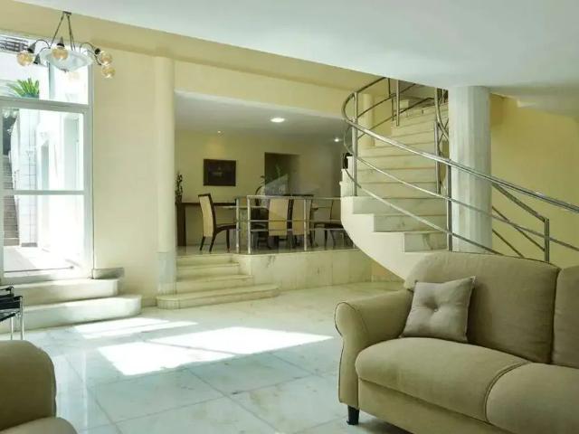 Casa / Sobrado para Locação em Belo Horizonte/MG Mangabeiras 5 Quartos