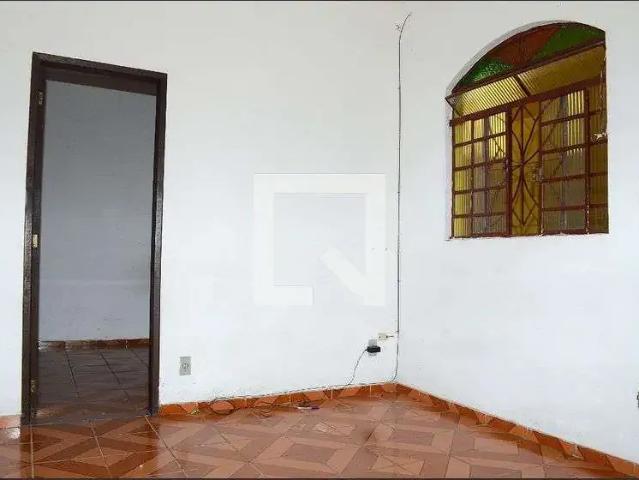 Casa / Sobrado para Locação em Belo Horizonte/MG Maria Goretti 1 Quartos