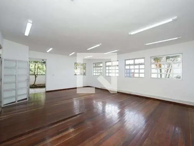Casa / Sobrado para Locação em Belo Horizonte/MG Minas Brasil 6 Quartos