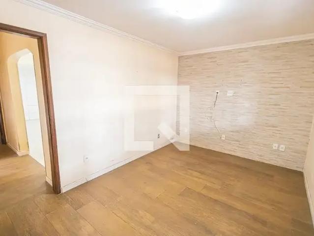 Casa / Sobrado para Locação em Belo Horizonte/MG Minascaixa 4 Quartos