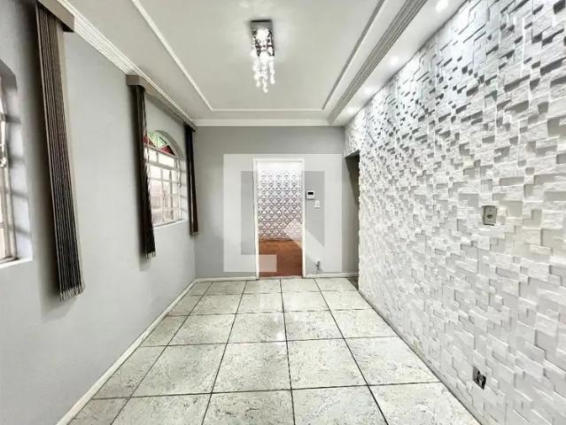 Casa / Sobrado para Locação em Belo Horizonte/MG Novo Glória 2 Quartos
