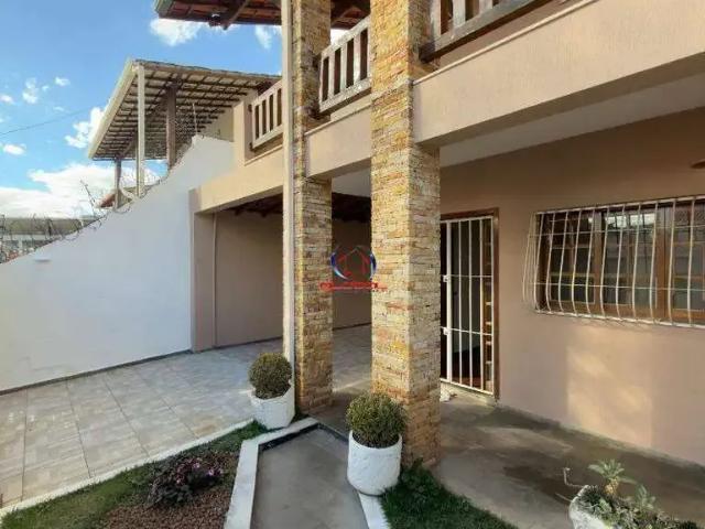 Casa / Sobrado para Locação em Belo Horizonte/MG Ouro Preto 4 Quartos