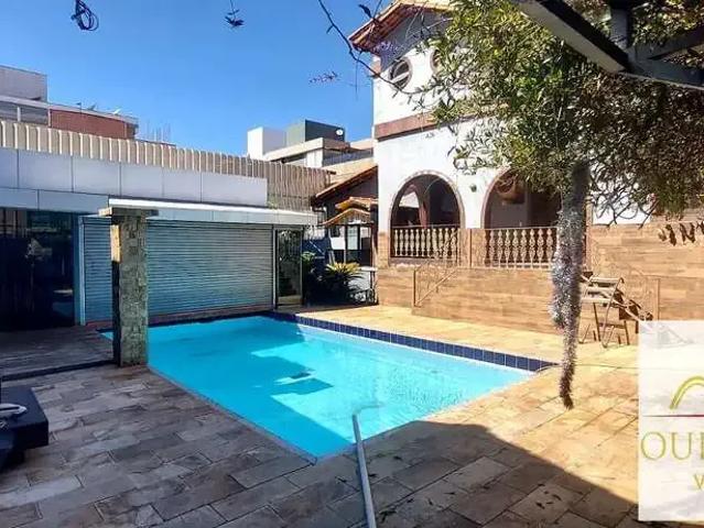 Casa / Sobrado para Locação em Belo Horizonte/MG Ouro Preto 6 Quartos